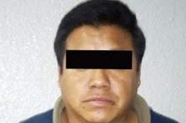 Detienen a pollero y aseguran a 26 migrantes en Hidalgo