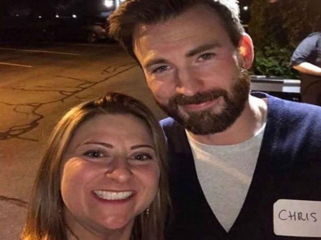 Chris Evans asiste a reunión de excompañeros de escuela - Quintana Roo Hoy