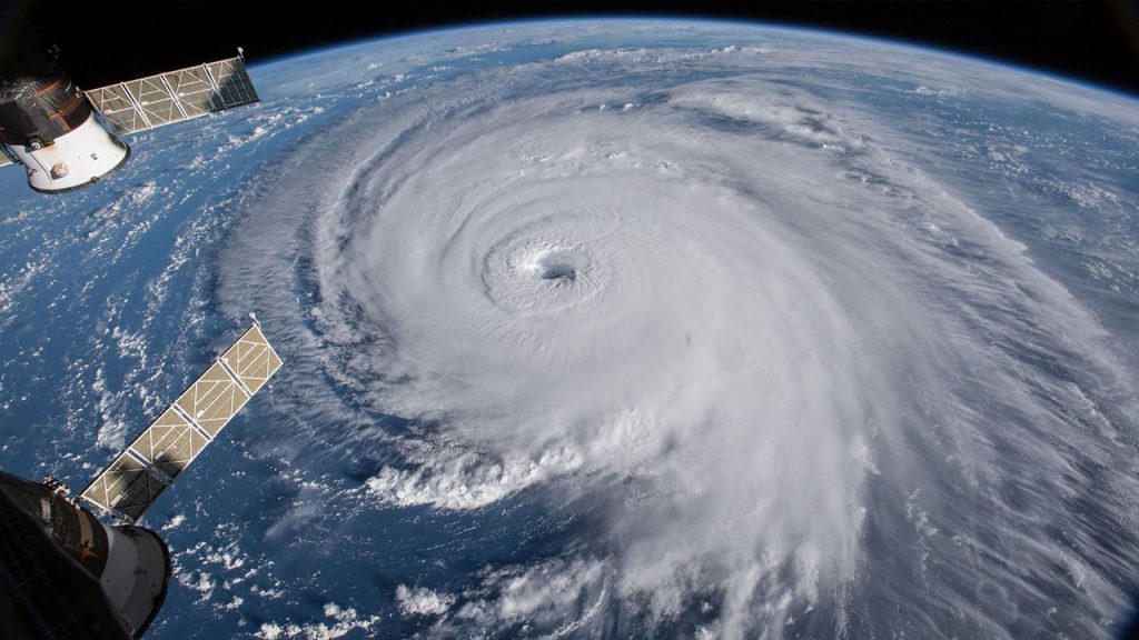 ¿Qué significan los colores de alerta por huracanes?