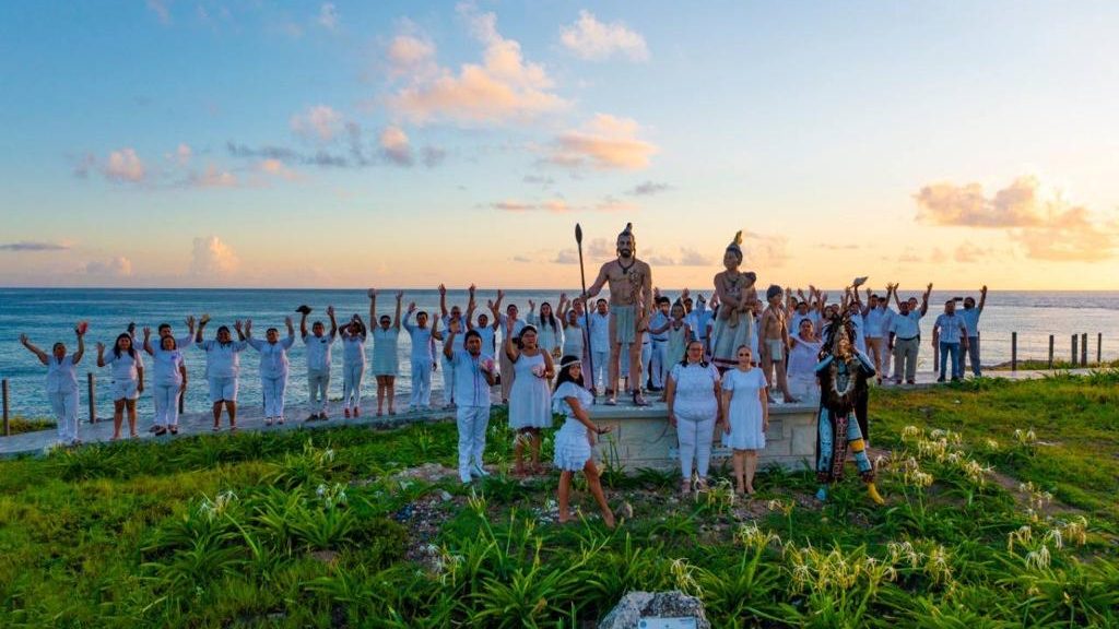 Celebran día internacional de la paz con ceremonia maya en Punta Sur ...