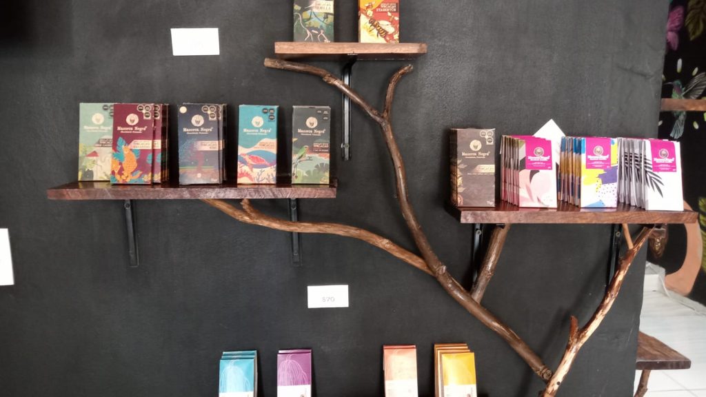 El chocolate llevado a otro nivel con mazorca negra - Quintana Roo Hoy