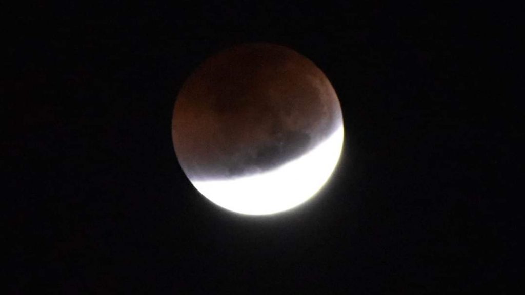 Eclipse lunar embelleció el cielo de Chetumal - Quintana Roo Hoy