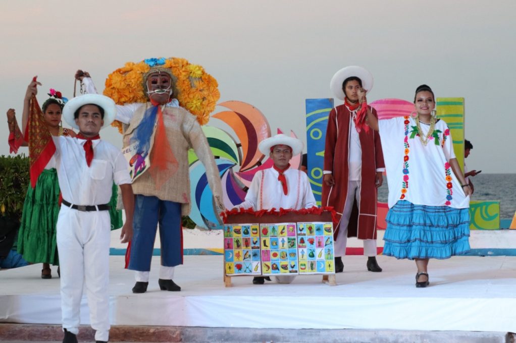 Atenea Gómez promueve la cultura y tradiciones en Isla Mujeres ...
