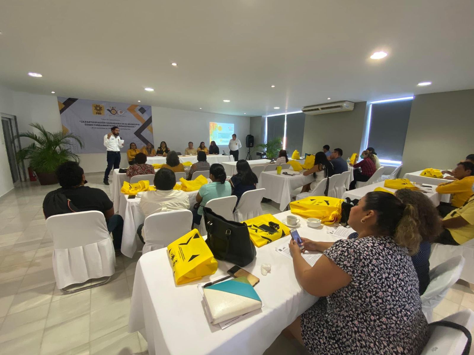 PRD Quintana Roo rompe alianza con PAN y PRI; irán solos