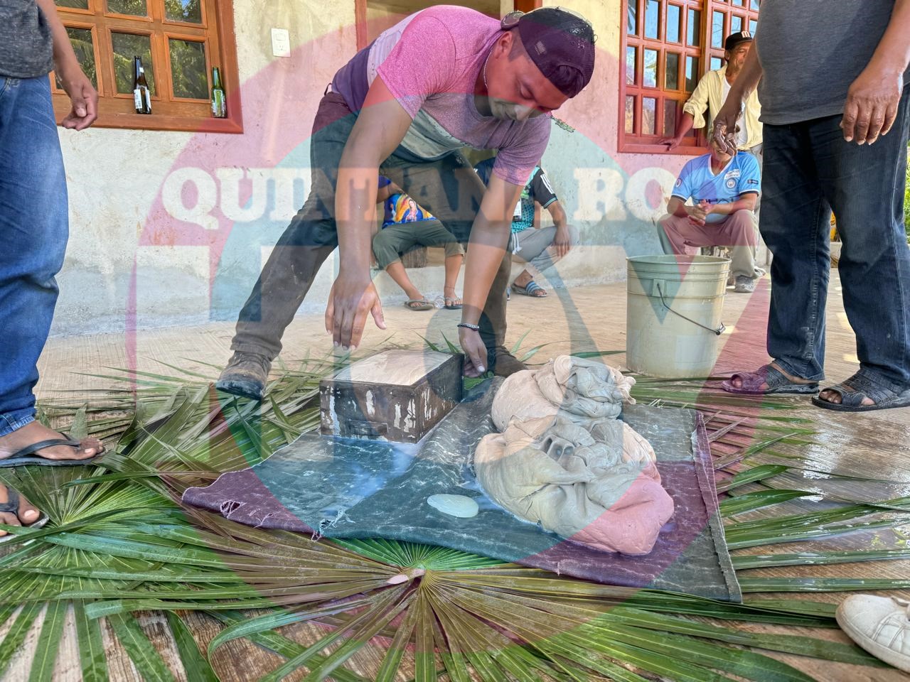 Mayas de Petcacab muestran el arte de hacer chicle