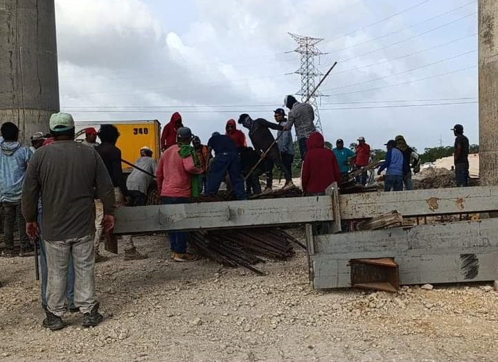 Trabajador gravemente herido tras colapso de estructura del Tren Maya en Xul-Há